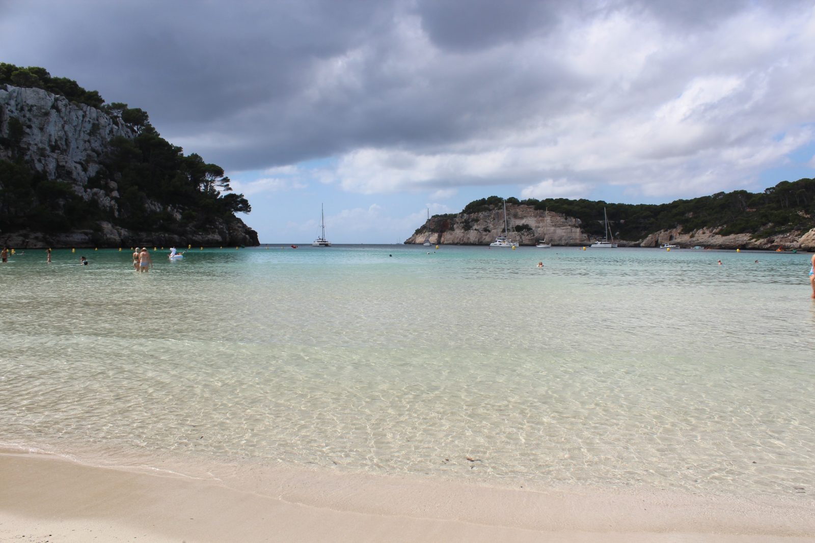Menorca Beaches with kids. - TravelFamilyBlog