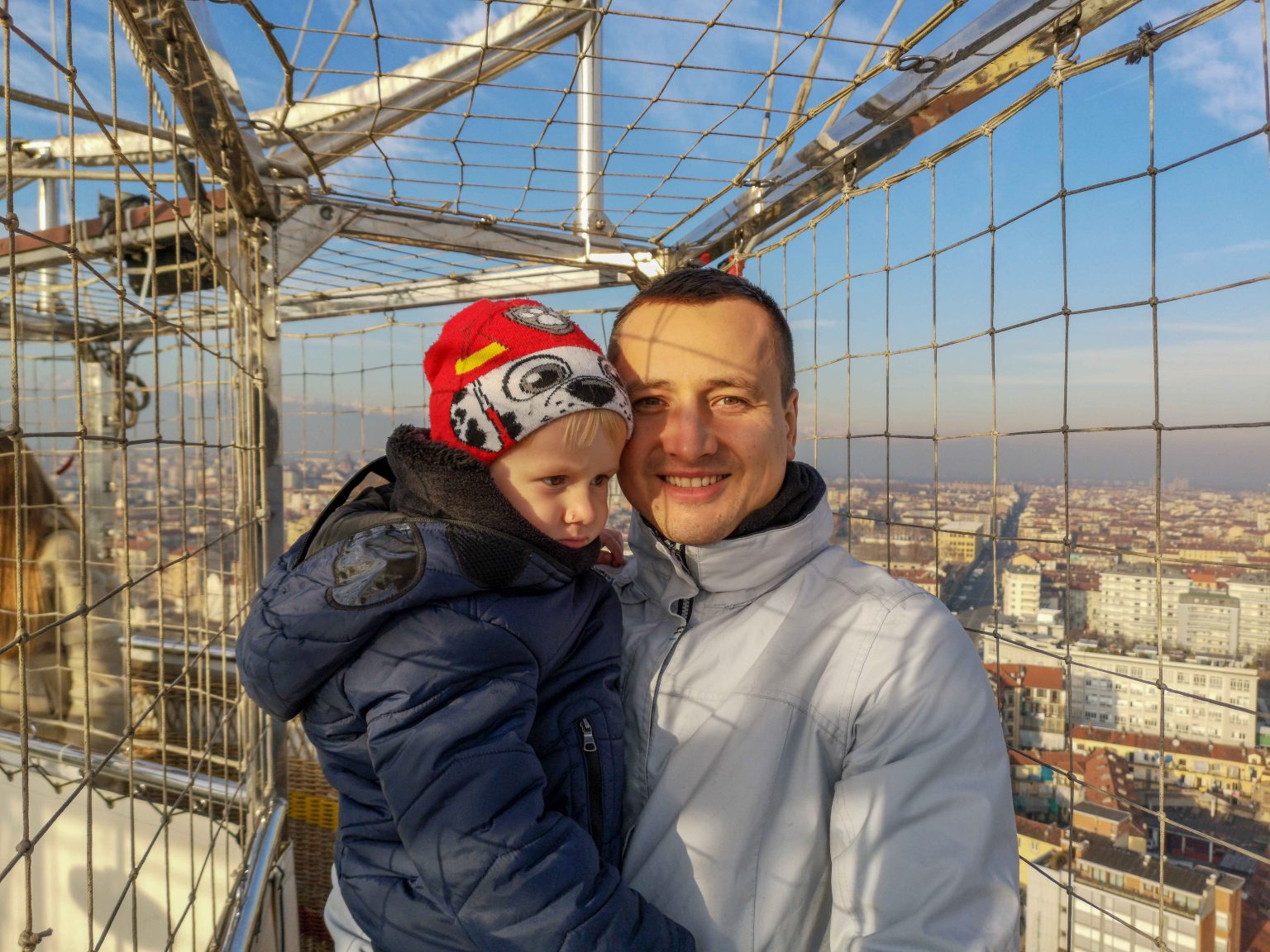 Hot air balloon experience in Turin. Turin Eye with kids ...