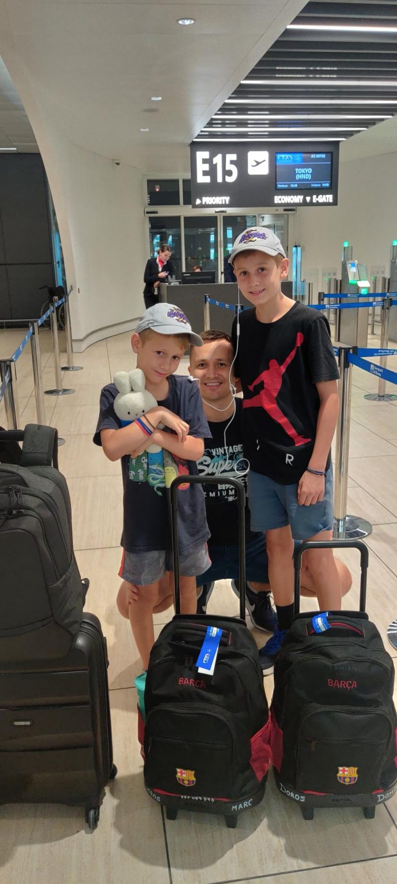 Flying Economy Class with ITA Airways: A Family Adventure ...