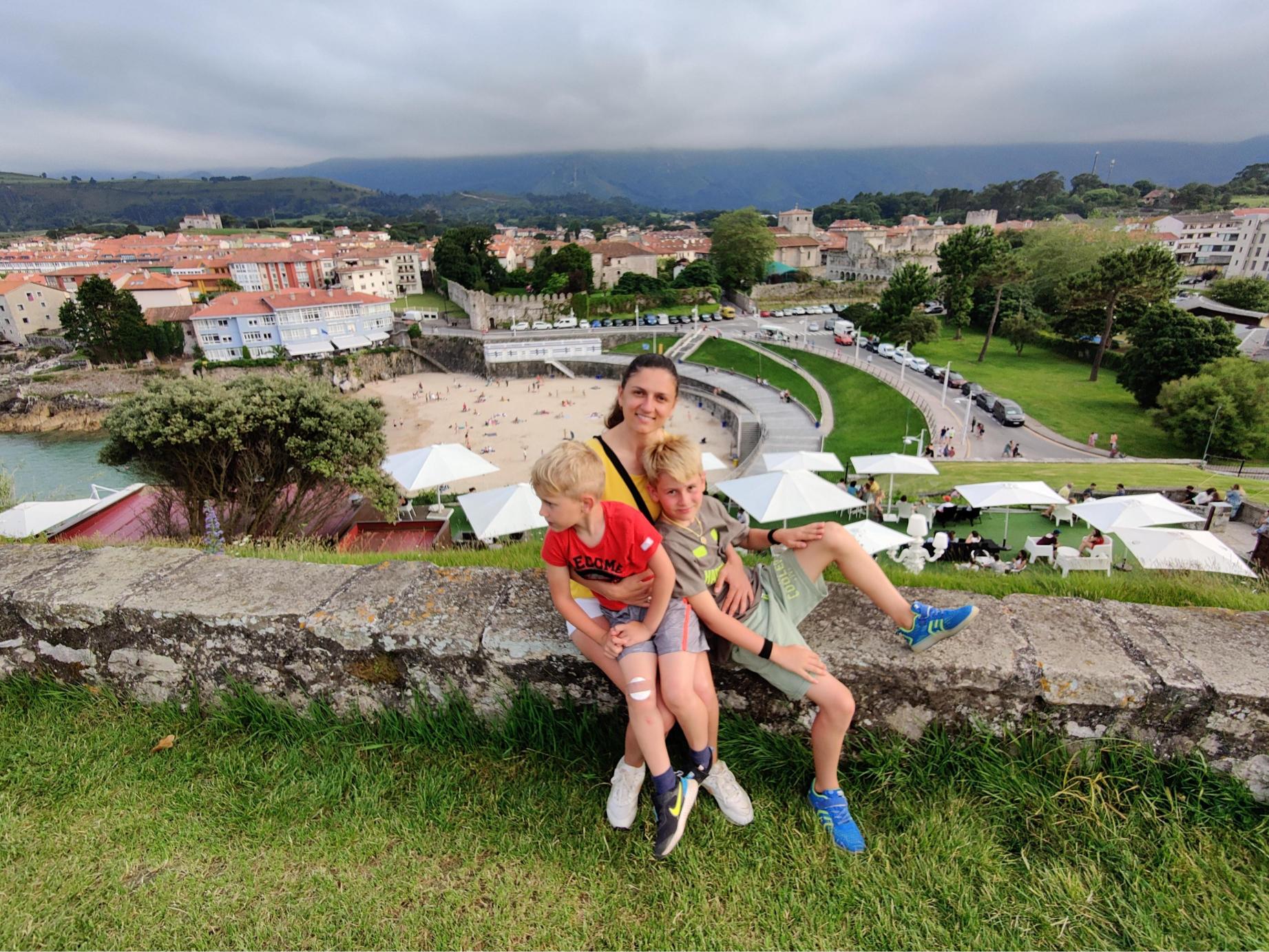 Llanes, Asturias: Best Beaches, Coastal Walks & Family Travel Guide
